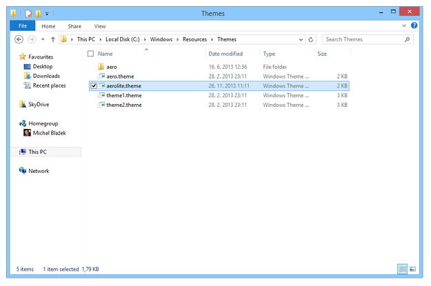 Windows 8 Aero Lite theme and how to enable it - File-Extensions.org